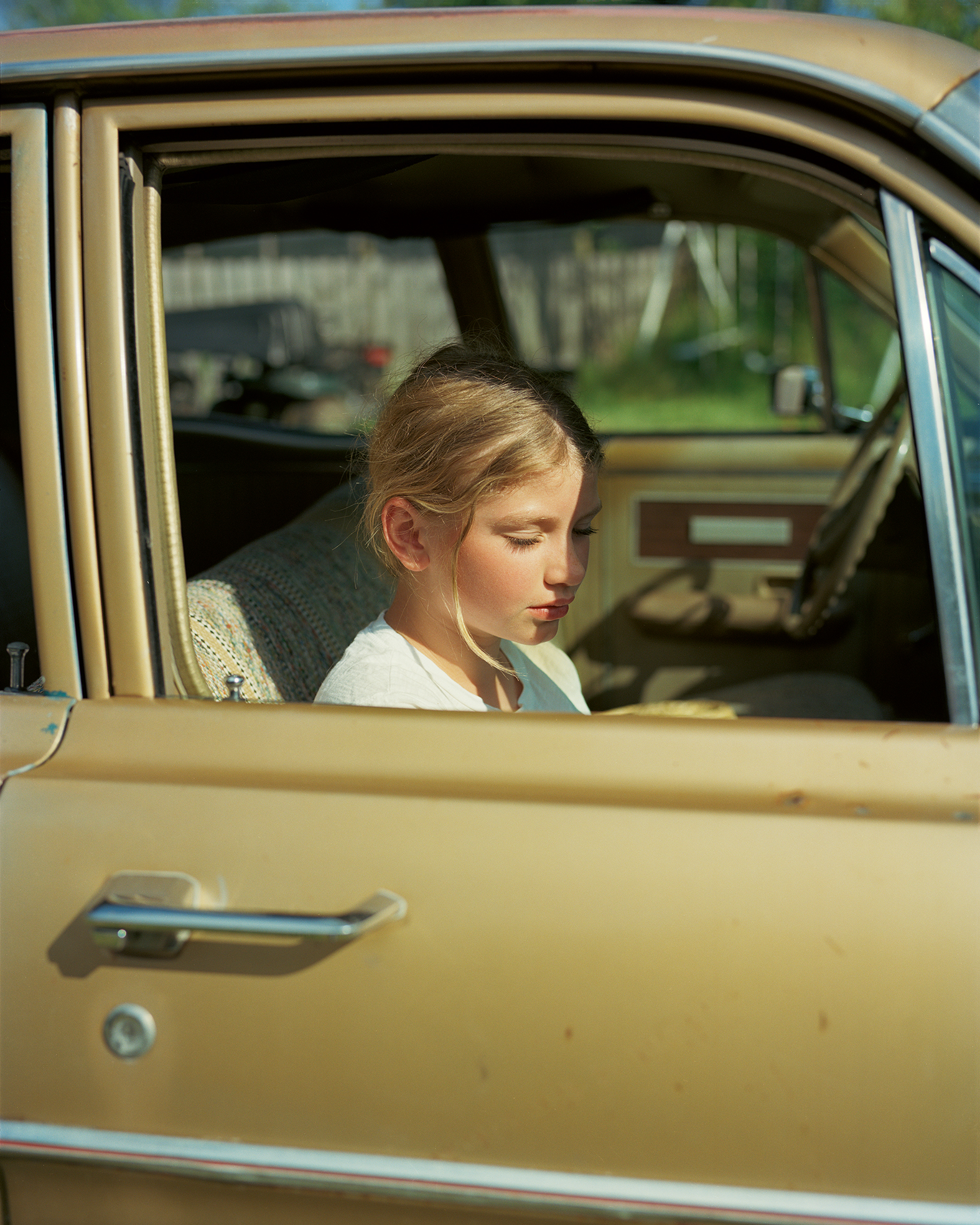 New and Notable Photobooks: King, Queen, Knave by Gregory Halpern – The ...